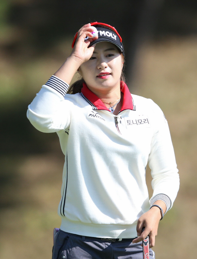 이정은6, KLPGA투어 9번째 ‘트리플 크라운’ 달성할까 - 아시아투데이
