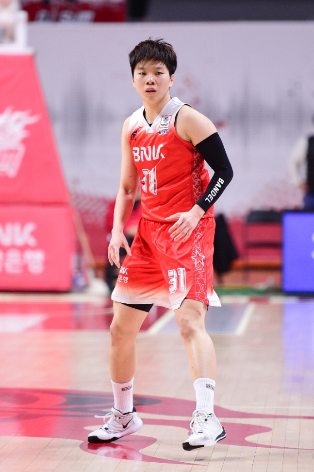 부산 BNK PO 이끈 진안, WKBL 첫 라운드 MVP - 아시아투데이